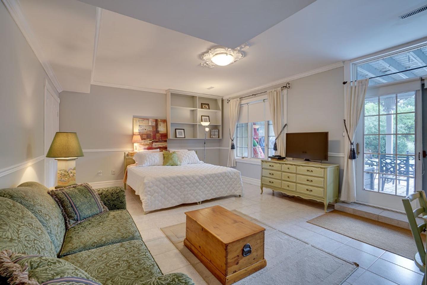 Welcome to Caledon Manor