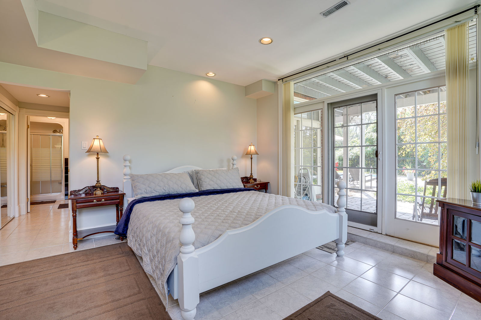 Welcome to Caledon Manor