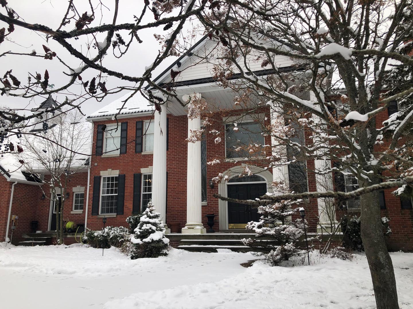 Welcome to Caledon Manor