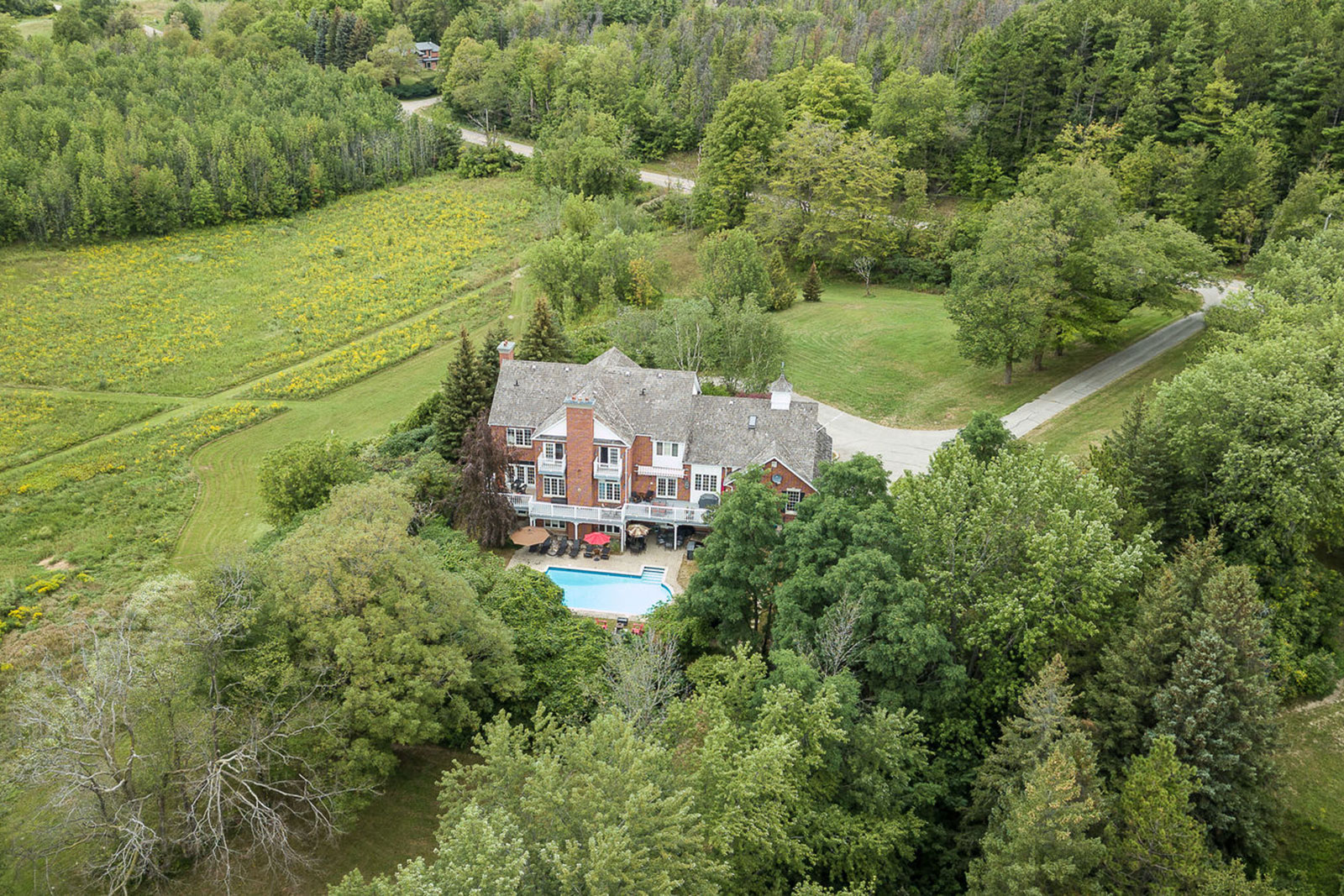 Welcome to Caledon Manor