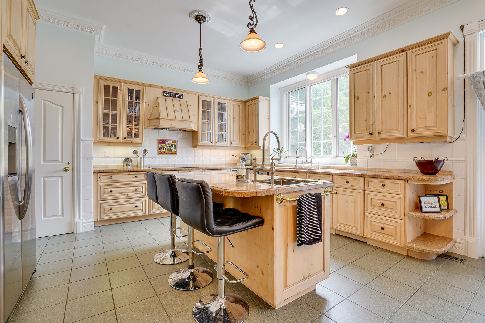 Welcome to Caledon Manor