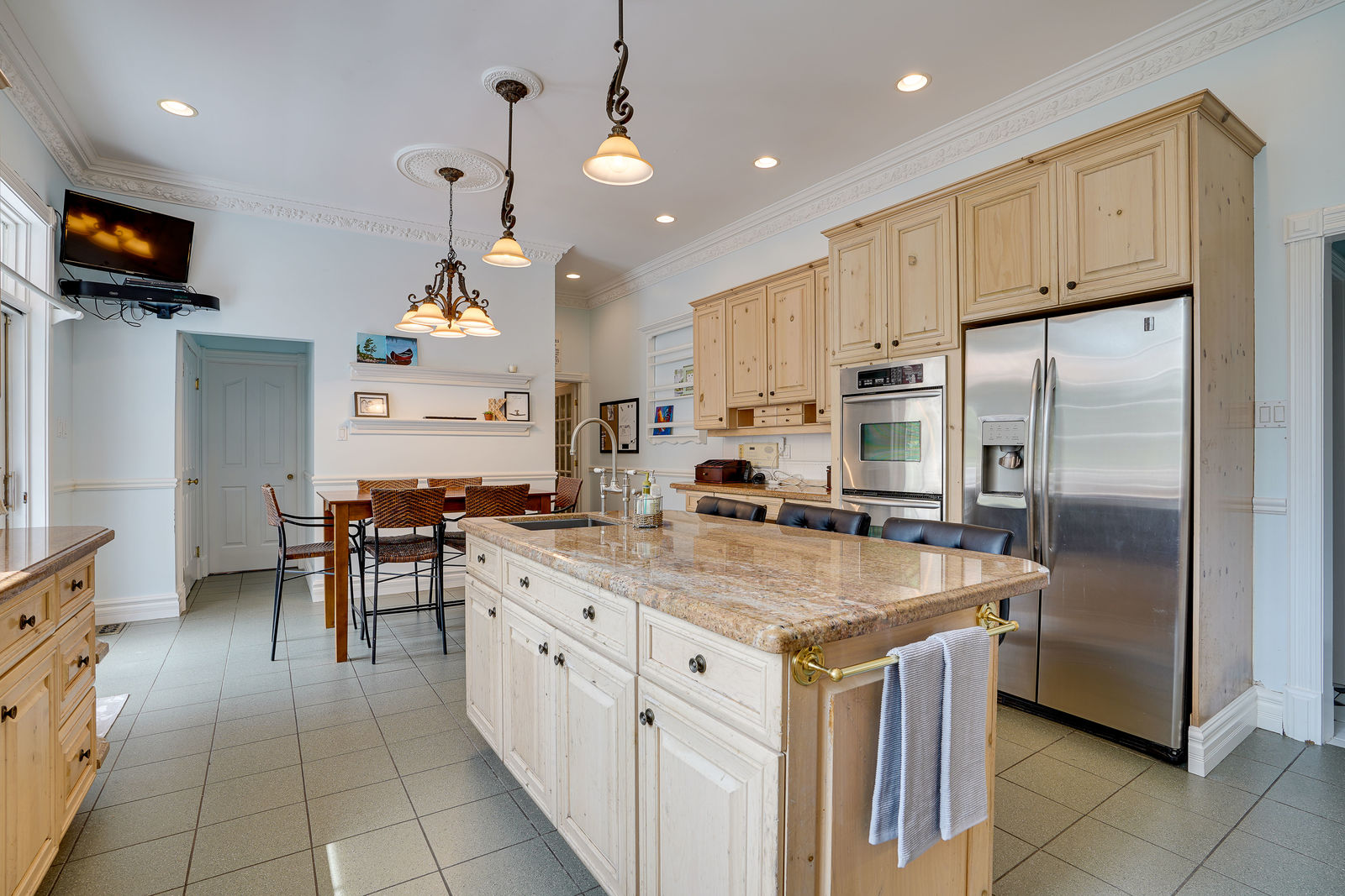 Welcome to Caledon Manor